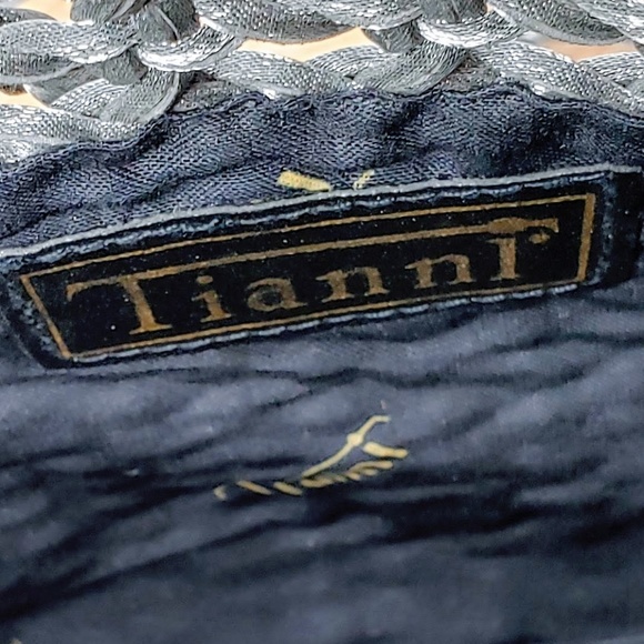 Tiannl | Bags | Tianni Woven Crossbody Purse Metallic Gray | Poshmark